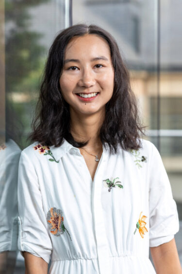 Xue Li | Foster School of Business