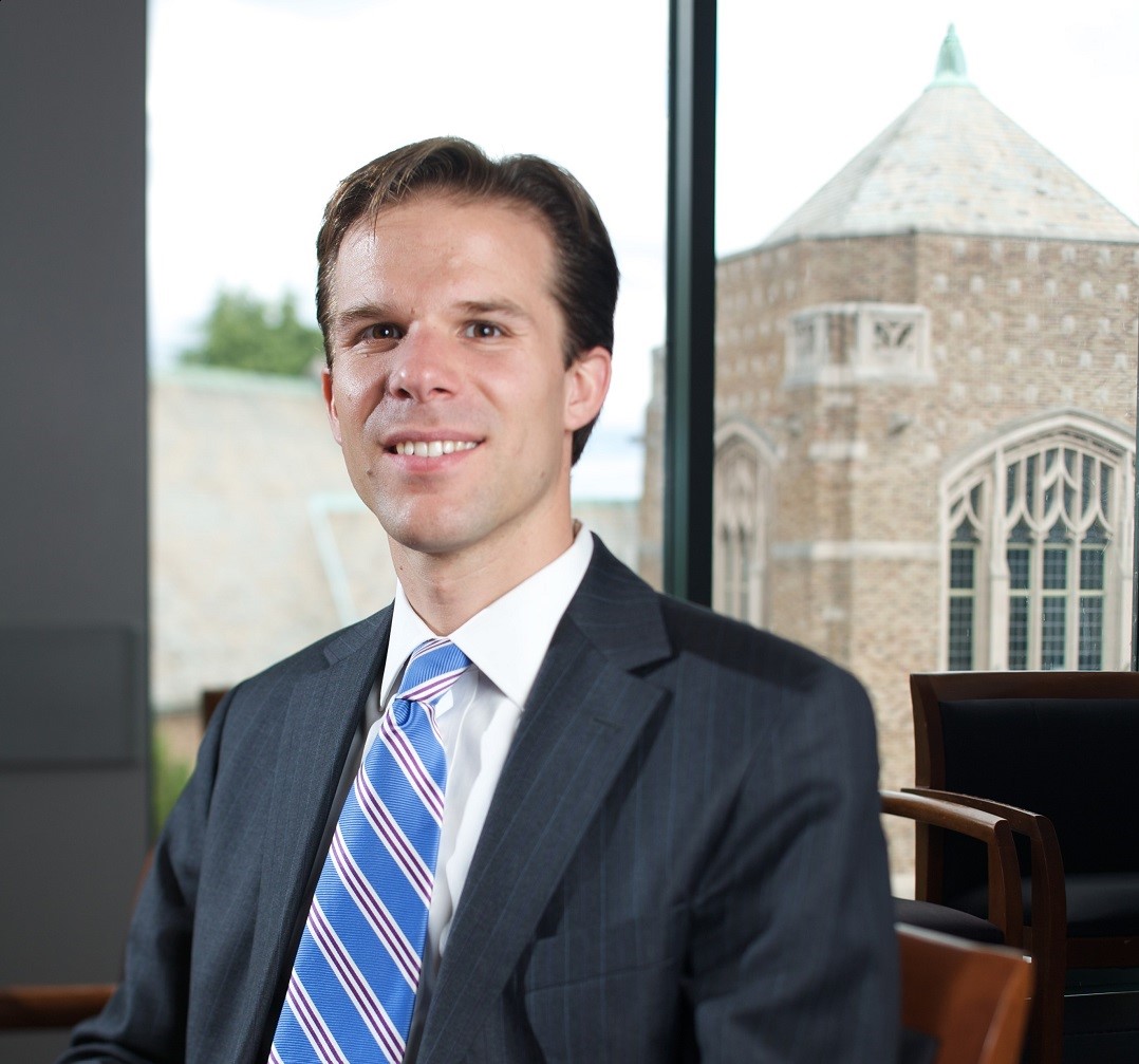 AMZN-g Educator | Foster School of Business