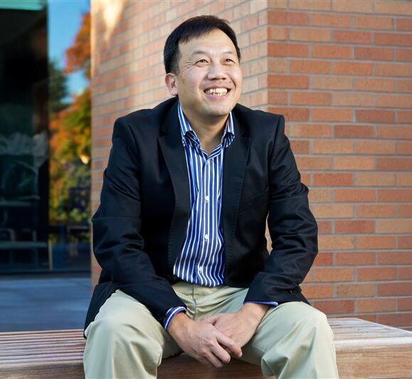 Ming Fan Prepares Foster Students to Lead in the Digital Economy ...